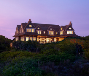 Shingle Style Beach House - Home Bunch Interior Design Ideas