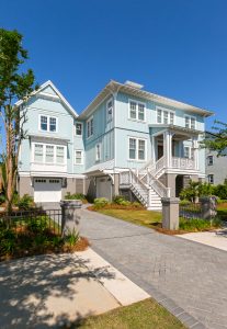 New Beach House with Coastal Interiors - Home Bunch Interior Design Ideas