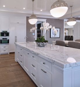 California Ranch Style Home - Home Bunch Interior Design Ideas