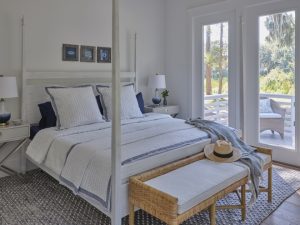 Island Beach House - Home Bunch Interior Design Ideas