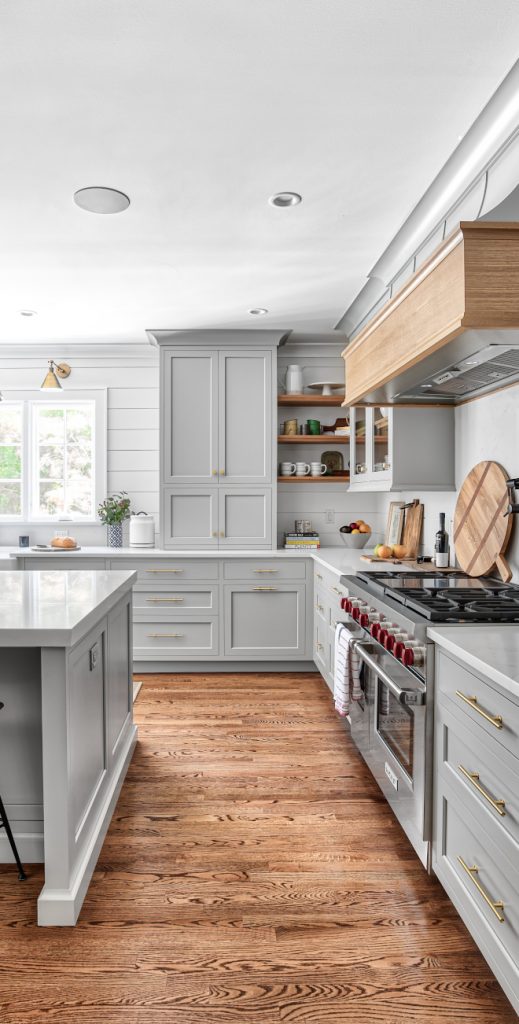 Grey Kitchen Inspiration for 2021 - Home Bunch Interior Design Ideas