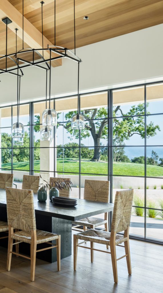 California Farmhouse Design - Home Bunch Interior Design Ideas