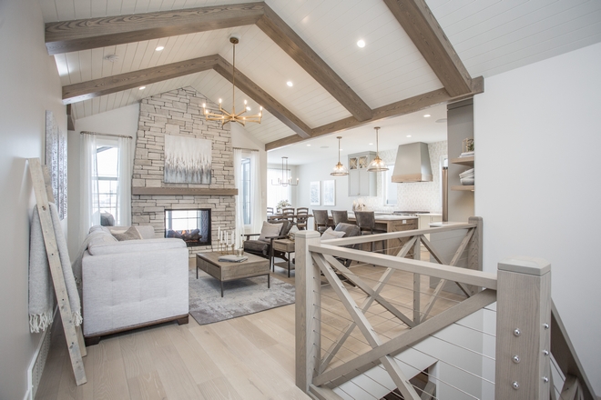 Modern Farmhouse Interior Design Ideas | Brokeasshome.com Modern Farmhouse Interior Design Ideas | Brokeasshome.com