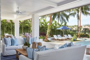 Southern Charm Beach House - Home Bunch Interior Design Ideas