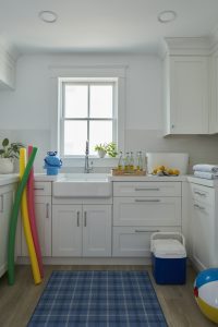 Coastal Interiors with Serena and Lily Furniture - Home Bunch Interior ...