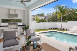 Florida Coastal Home - Home Bunch Interior Design Ideas