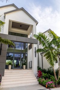 Naples, Florida Waterfront Home - Home Bunch Interior Design Ideas