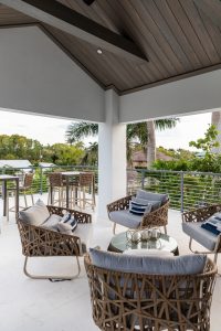 Naples, Florida Waterfront Home - Home Bunch Interior Design Ideas