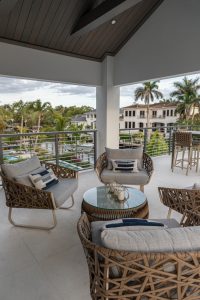 Naples, Florida Waterfront Home - Home Bunch Interior Design Ideas