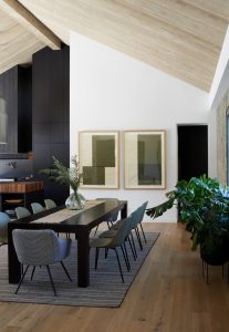 Touring a Cool California Home by Raili CA Design - Home Bunch Interior ...