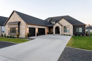 Idaho Modern Farmhouse - Home Bunch Interior Design Ideas