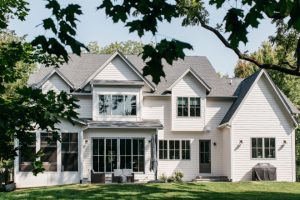 2024 Modern Farmhouse Trends - Home Bunch Interior Design Ideas