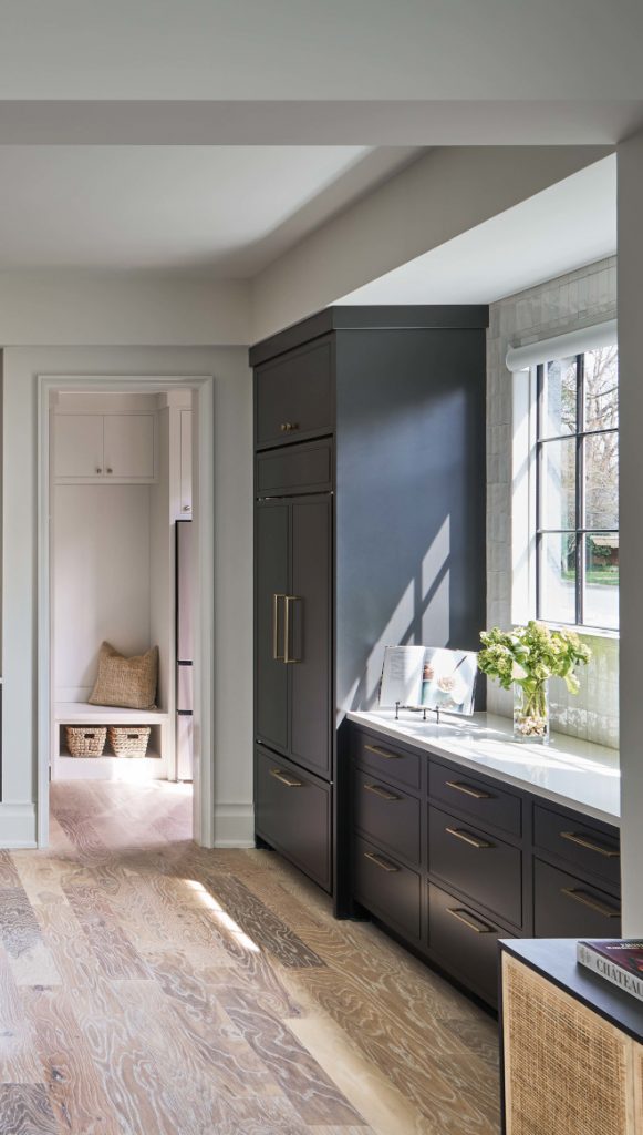 North Carolina Home with Stylish Interiors - Home Bunch Interior Design ...