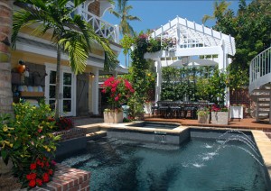 Coastal Home - Home Bunch Interior Design Ideas