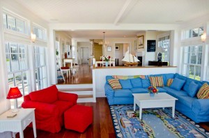 Colonial Cottage - Home Bunch Interior Design Ideas